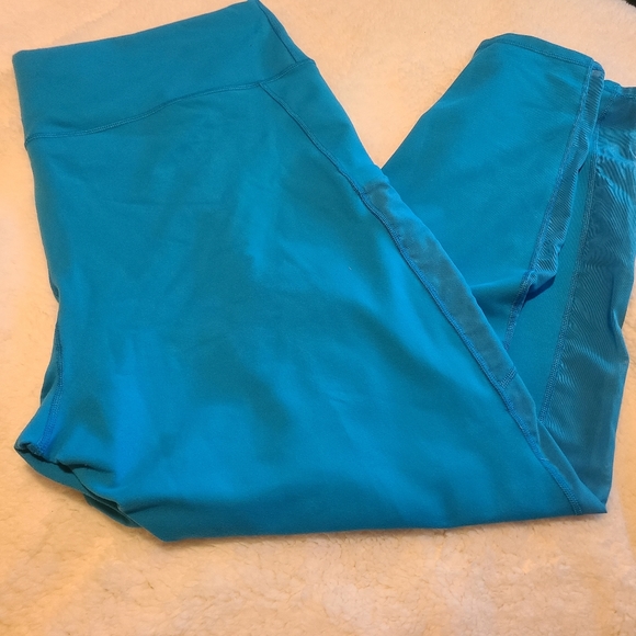 Fabletics | Pants & Jumpsuits | Fabletics Leggings | Poshmark